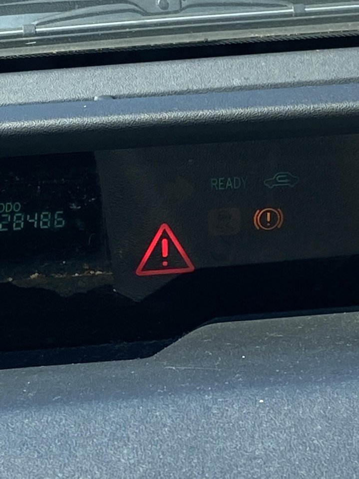 Instrument lights consultation | PriusChat